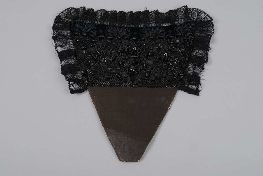 Plastrons. - Musées Grand-Est